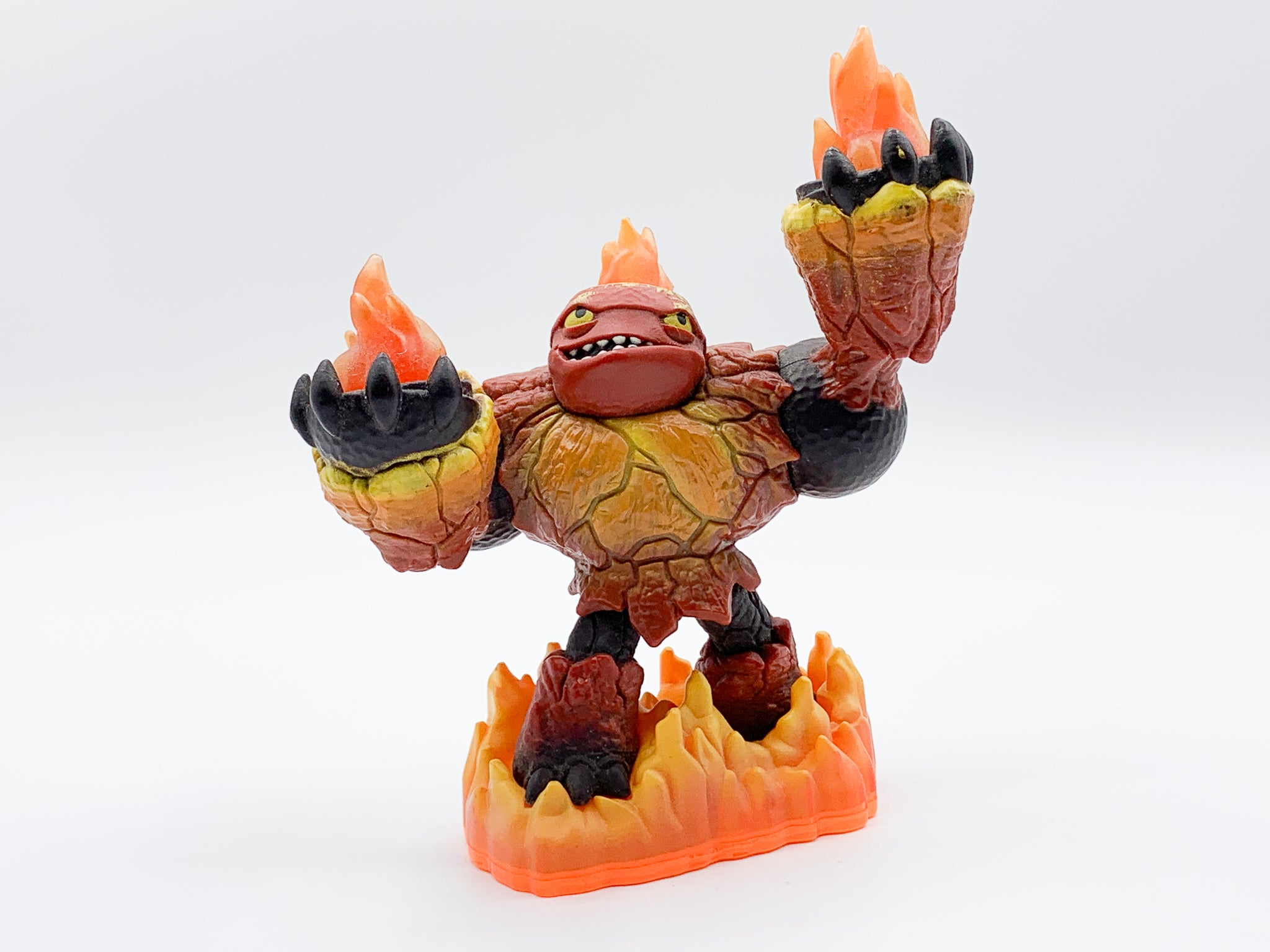 Hot Head Giant Skylander • Skylanders Giants – Mikes Game Shop